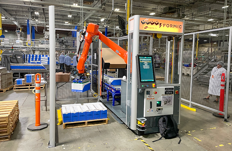 Mariani Fruits deploys Formic palletizing system - Automated Warehouse
